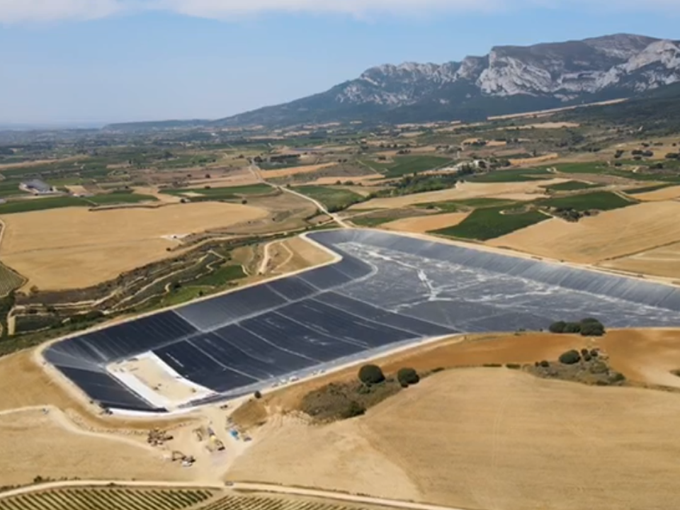 Reservoir Drainage & Dam Structures - Geotexan